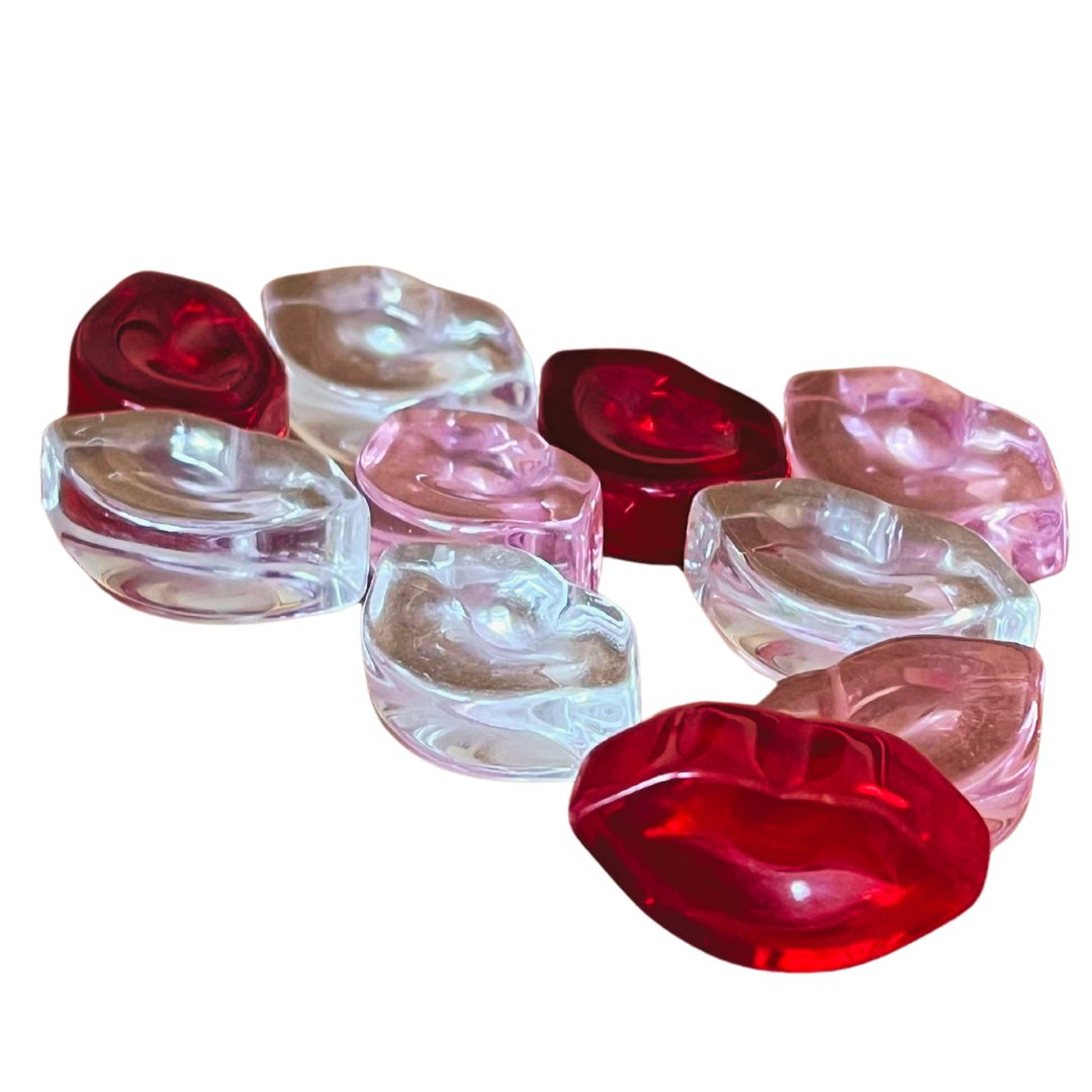 Lips Shapes x10 pieces - House of Marbles US